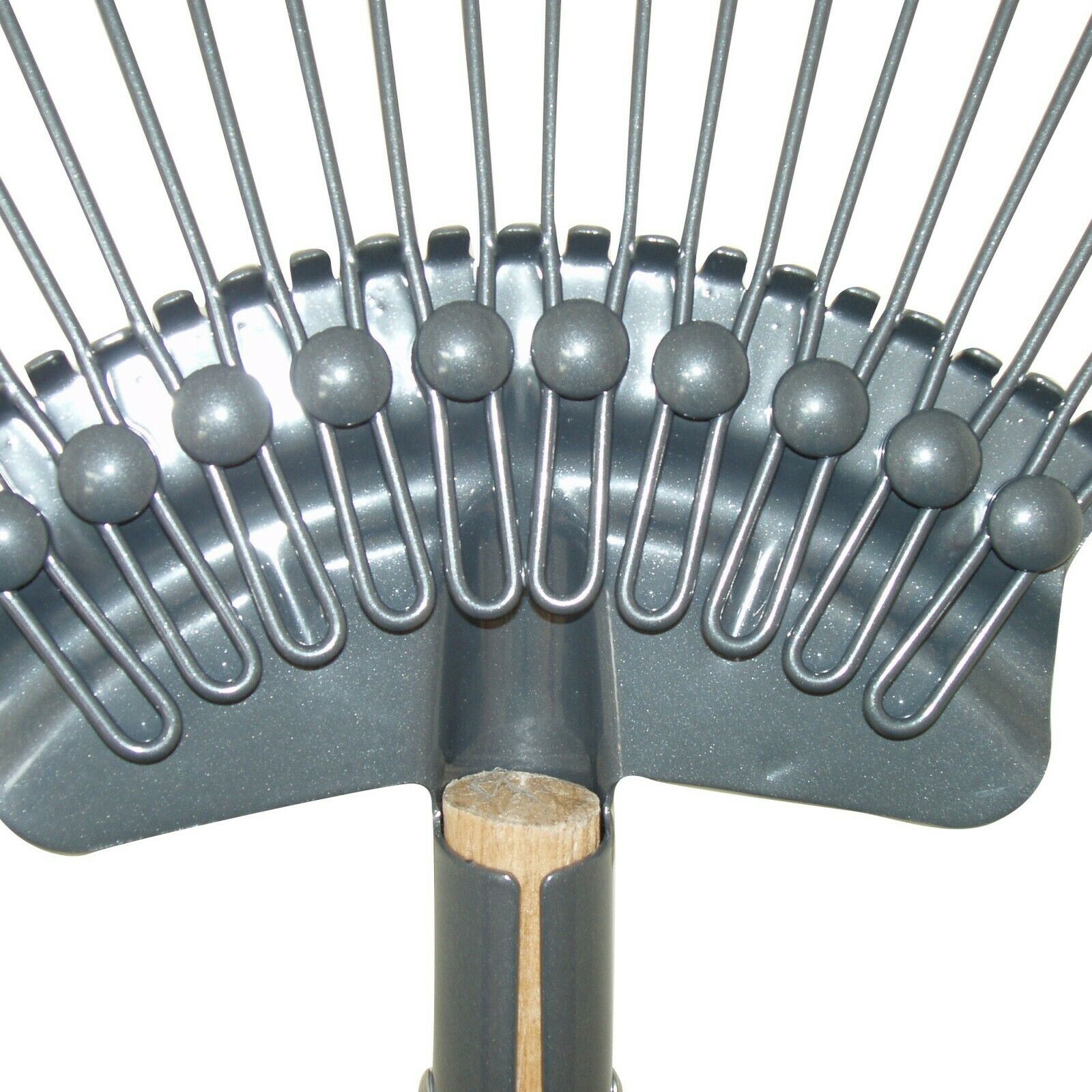 Neverbend garden rake store
